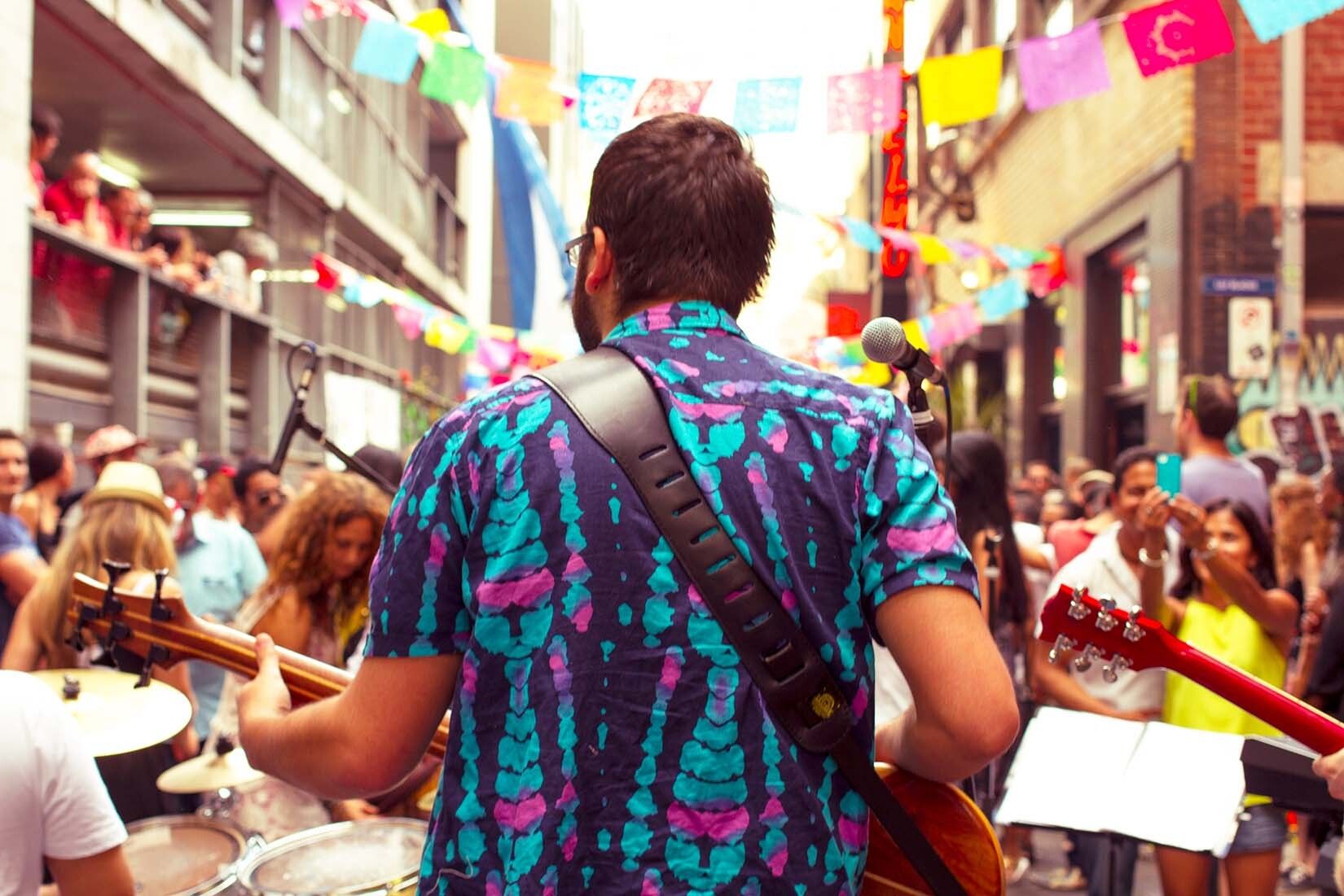 Hispanic Heritage Month - 5 Key Advertising Tips | Grocery TV